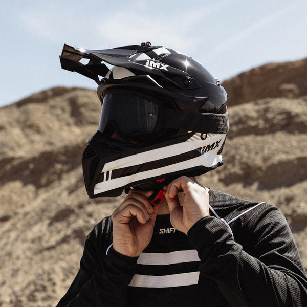 Kask iMX FMX-02 czarno biały - Odzież - Enduro24.pl